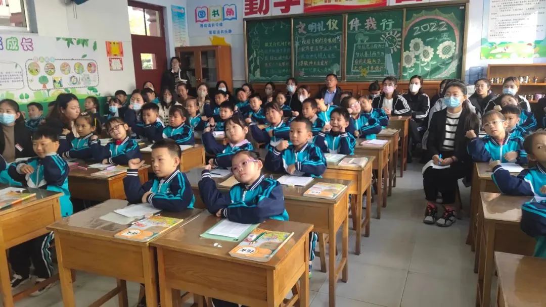 烟台市政府门户网站 教学信息 南山双语学校2022 2023学年第二学期低年级写字教学观摩示范课活动